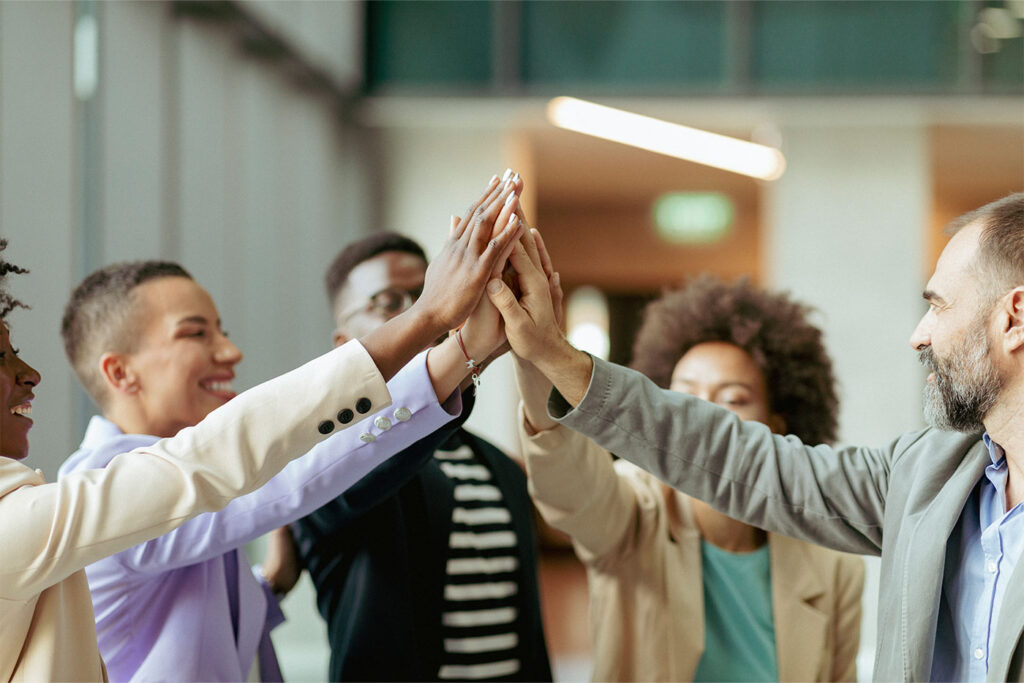 How to Increase Employee Motivation with Employee Engagement Methods - intouch - Your community ...